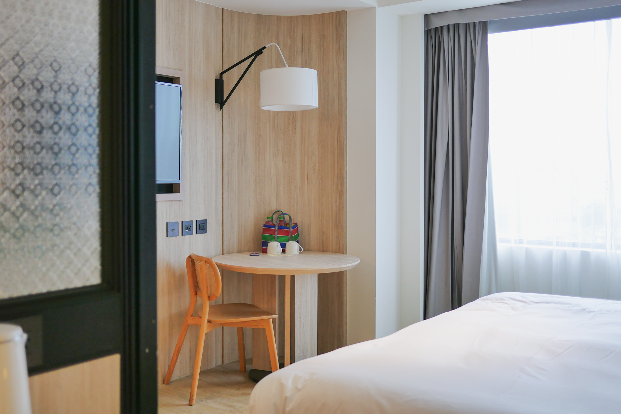 台北｜見潭璞旅 Boutech Jiantan Hotel：位置極佳文青氛圍，士林夜市旁質感精品旅店-輕旅行